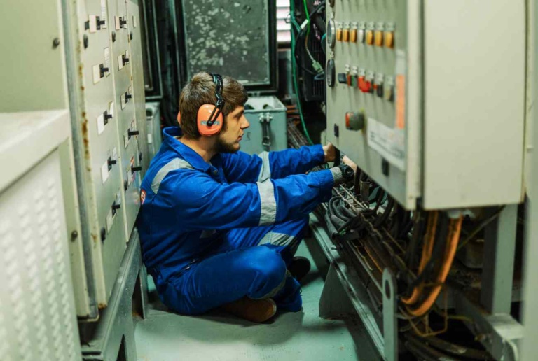 Job Opportunities After Diploma in Electrical Engineering 2025